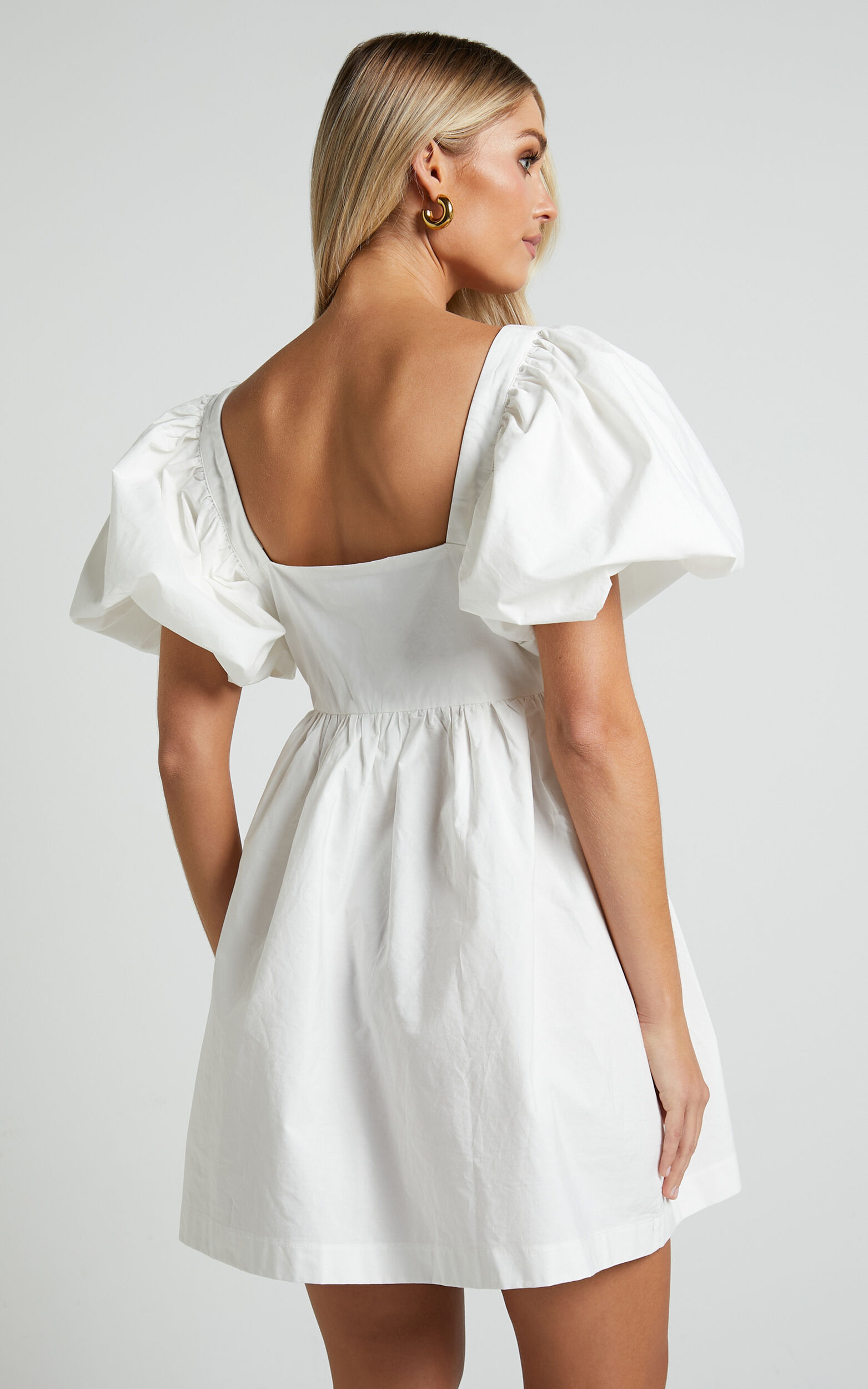 Vashti Mini Dress Puff Sleeve Sweetheart Dress In Off White Showpo